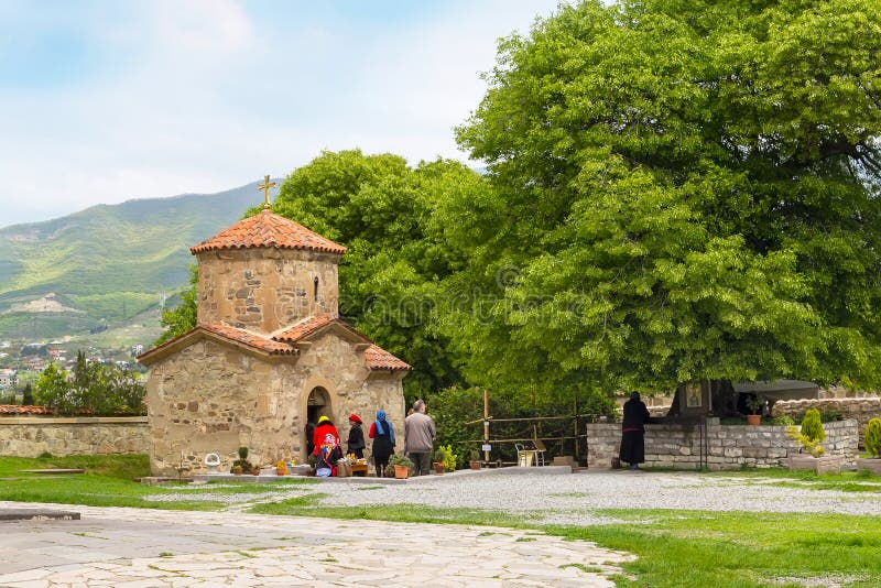 Monasterio De Samtavro En Mtskheta, Georgia Fotografía editorial ...