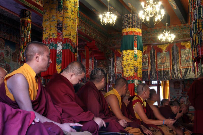 Monasterio De Shechen En Katmandu Imagen de archivo - Imagen de santo ...