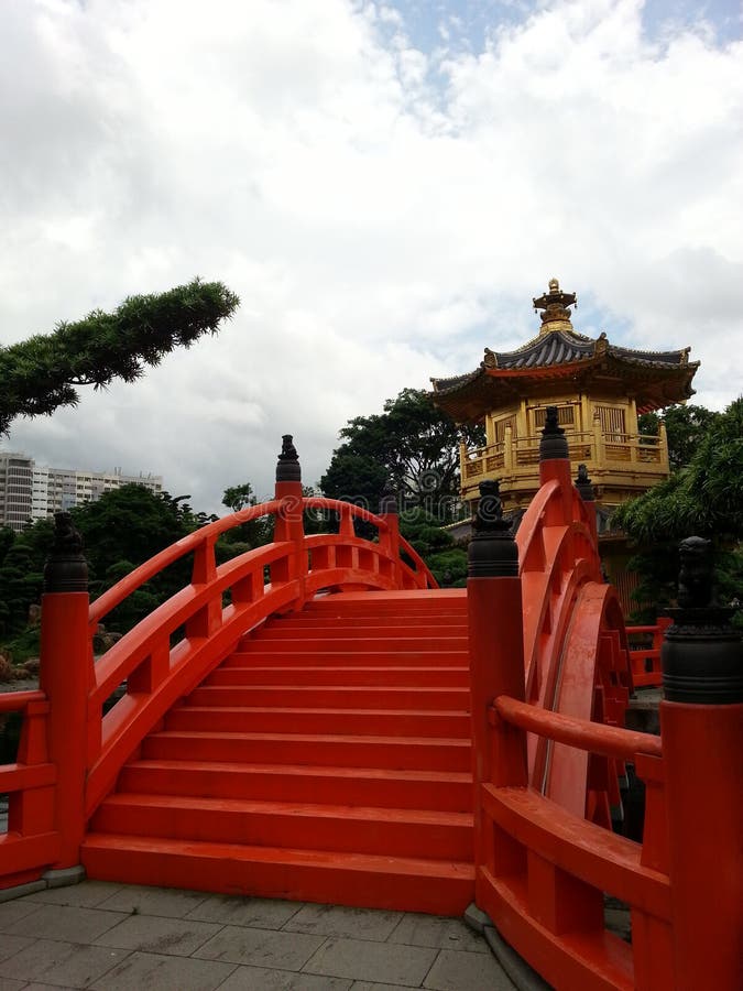 Monastero Di Po Lin, Hong Kong Immagine Stock - Immagine di ...
