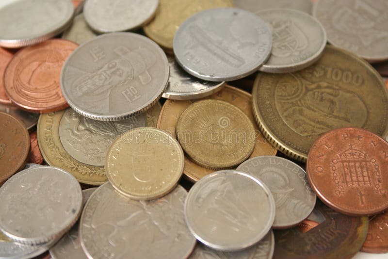 Monedas del mundo foto de archivo. Imagen de peso, dimes - 14547402