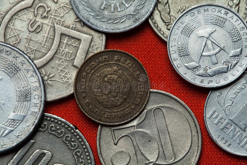Monete Della Repubblica Popolare Della Bulgaria Fotografia Stock ...