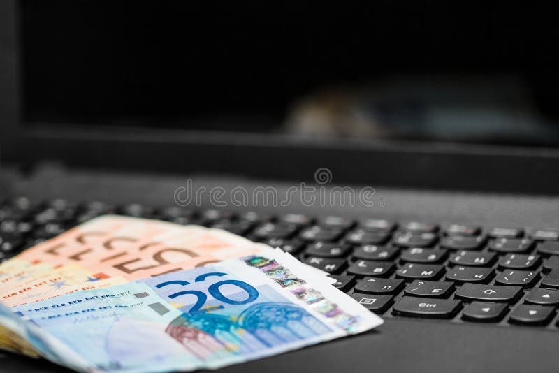 Money on Keyboard of Computer Stock Photo - Image of laptop, bank: 45011128