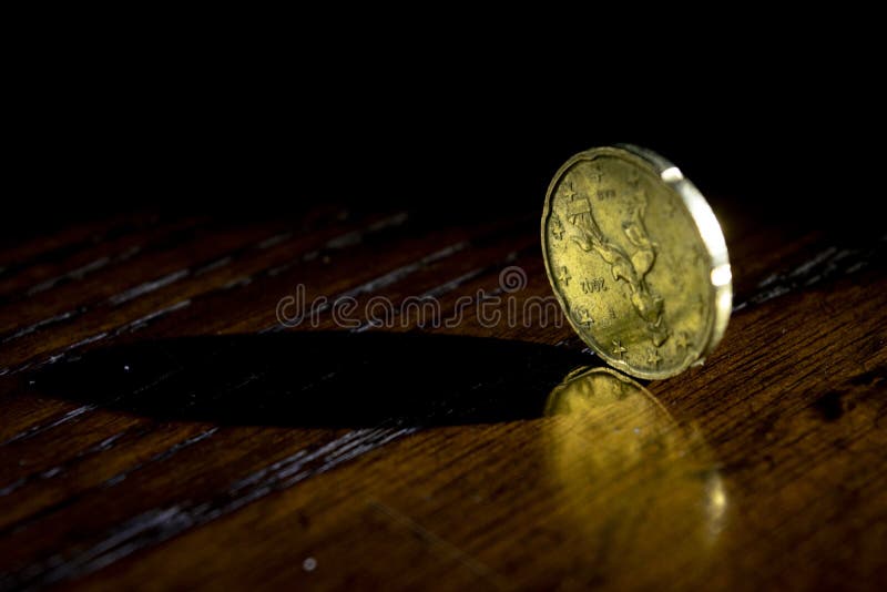 20 Cent Coin in Directional Light Stock Photo - Image of economy, finance: 263409230