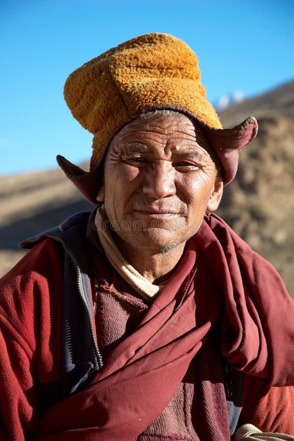 Monge de Tibet fotografia editorial. Imagem de livre, longo - 4835687