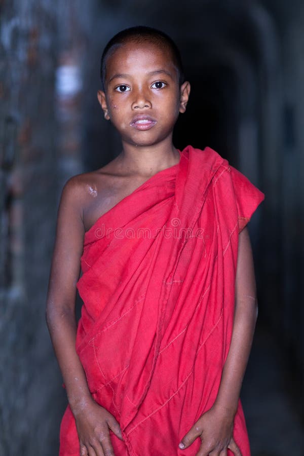 Monge Do Principiante, Myanmar Fotografia Editorial - Imagem de monge ...