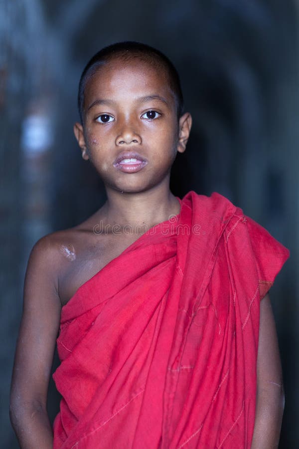 Monge Do Principiante, Myanmar Foto de Stock Editorial - Imagem de buda ...