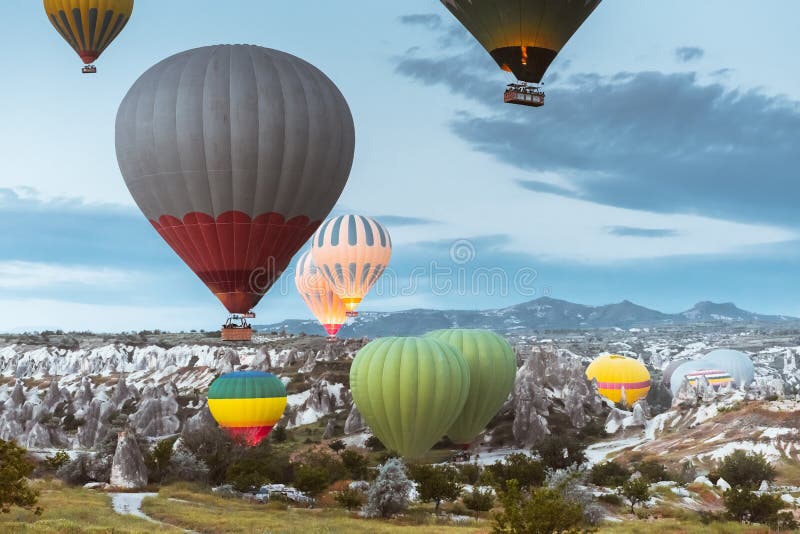 Mongolfiera Di Cappadocia, Turchia Fotografia Stock - Immagine di ...