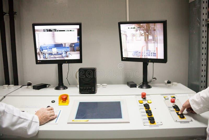 Reprocessing Room Stock Photos - Free & Royalty-Free Stock Photos from ...