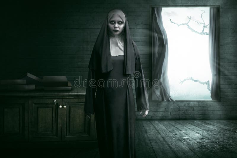 Monja Asustadiza Del Diablo Foto de archivo - Imagen de enojado ...