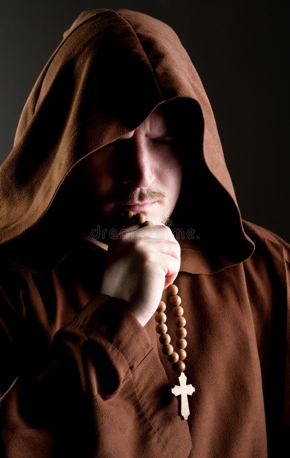 Monje en sombra imagen de archivo. Imagen de religioso - 19721155