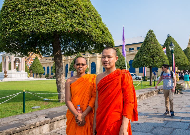 Monk foto de archivo editorial. Imagen de bangkok, monk - 51548713