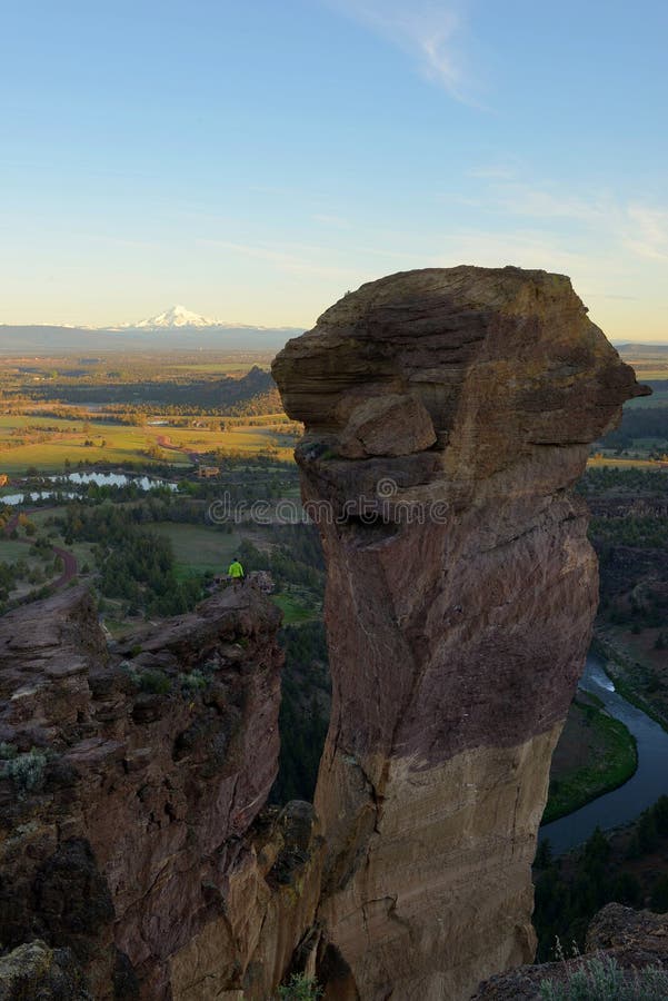 Monkey Face, Smith Rock and Crooked River Stock Image - Image of trail ...
