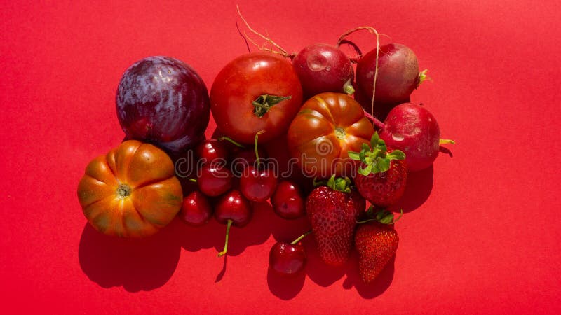 Monochromatic Red Vegetable and Fruit Still Life Suitable for Vegans ...