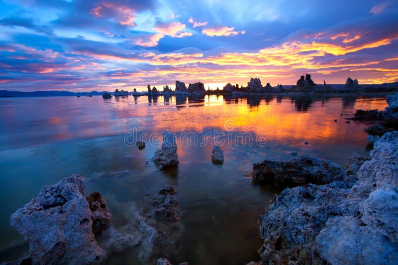 Monomeer stock afbeelding. Image of amerika, zonsopgang - 39913001