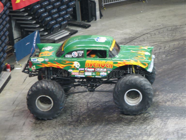 141 Monster Truck Arena Clipart Stock Photos - Free & Royalty-Free ...