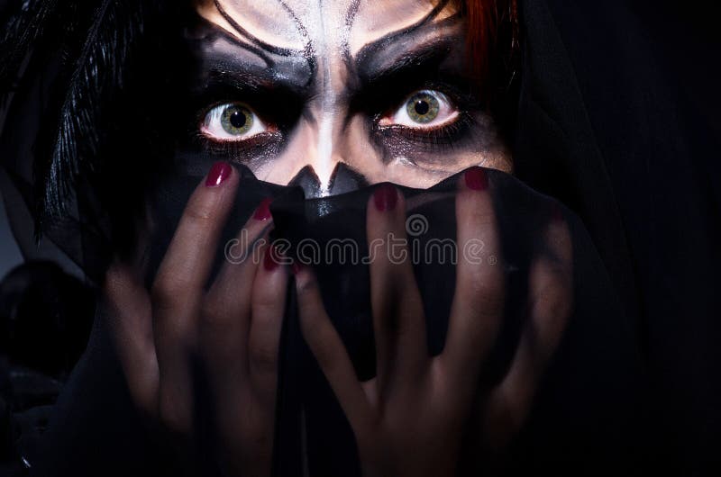 37,935 Monstre Effrayant Photos libres de droits et gratuites de Dreamstime