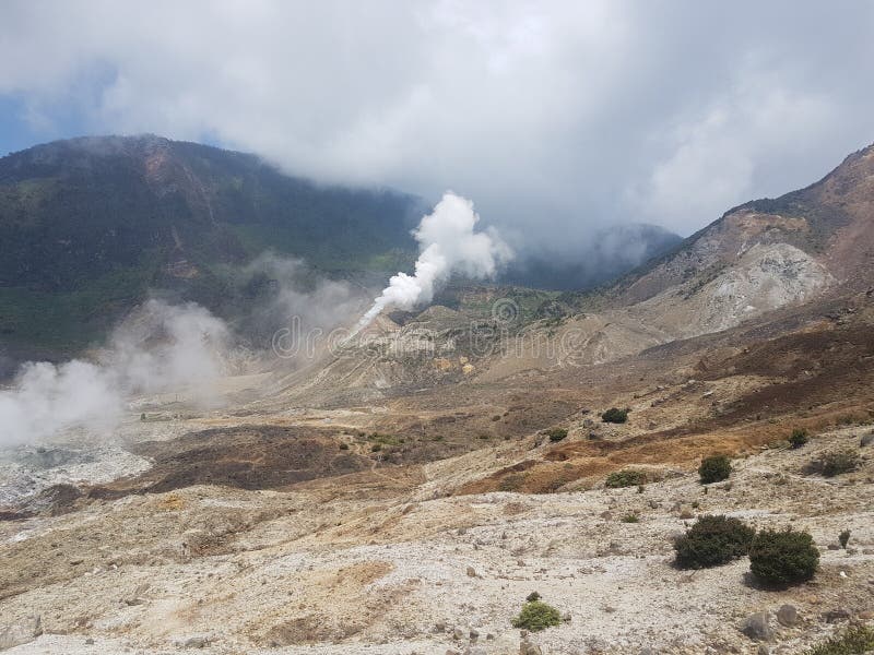Mont Papandayan Java Oriental Image stock - Image du côte, support ...