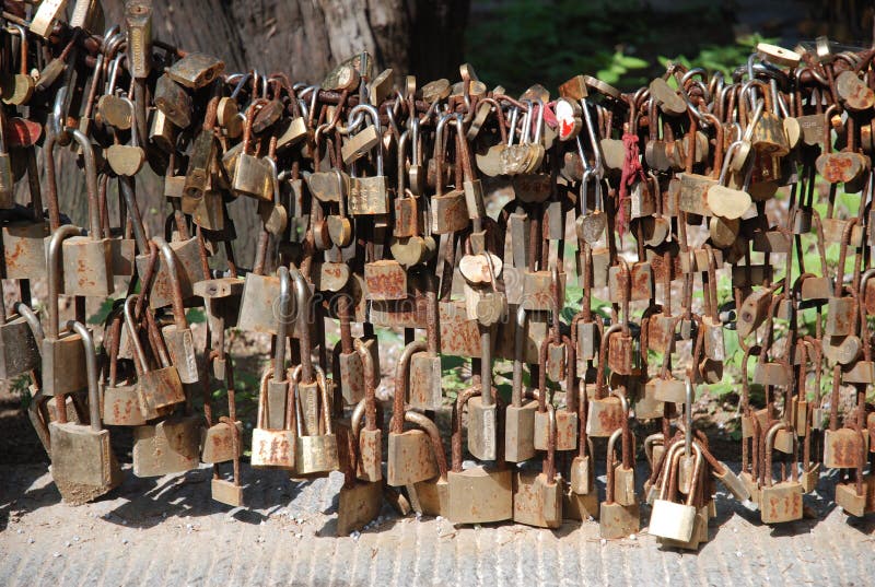 Montagem TAI travada foto de stock. Imagem de portas - 10866998