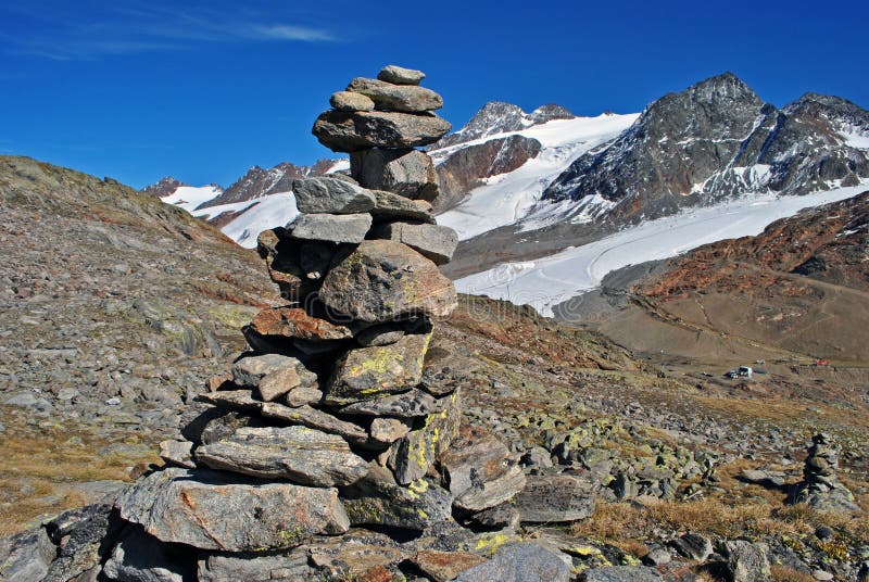 Strutture Della Roccia Della Dolomia Fotografia Stock - Immagine di ...
