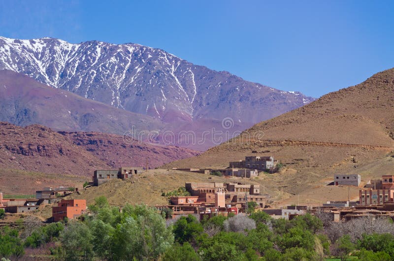 Kasbah Ait Ben Haddou Nas Montanhas Do Atlas, Em Marrocos Imagem de ...