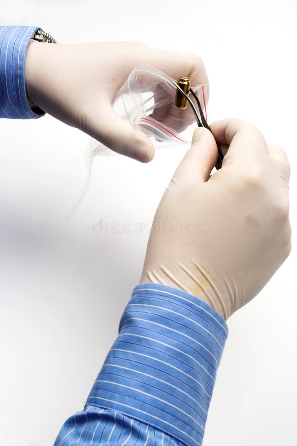 Beweise sammeln stockbild. Bild von beweis, gesetz, gewehrkugel - 8589105