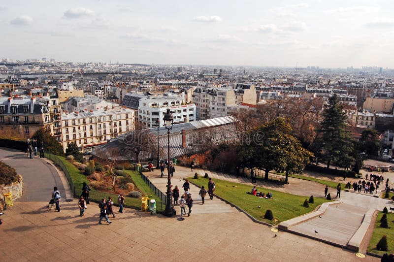Montmartre view editorial photo. Image of buildings, paris - 8629841