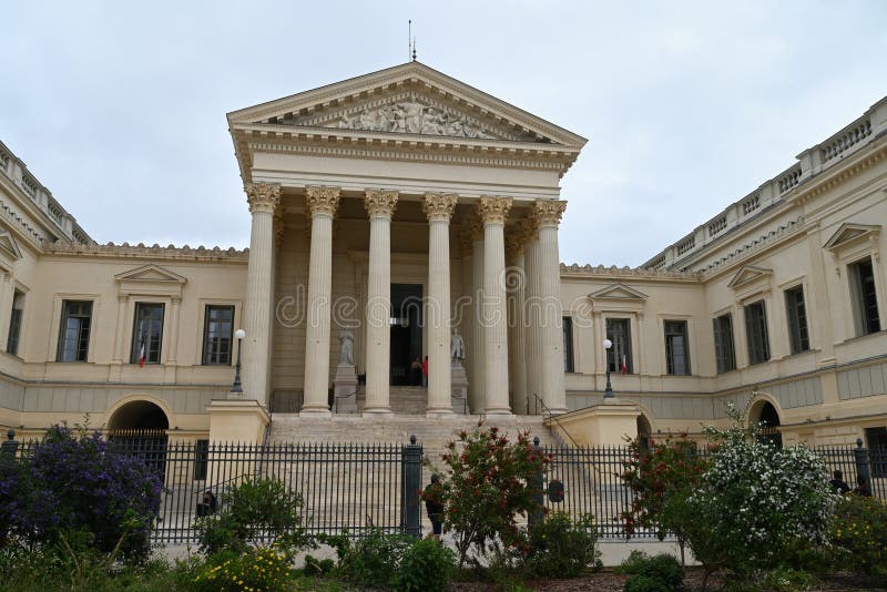 Montpellier Courthouse on a Cloudy Day Editorial Photography - Image of ...