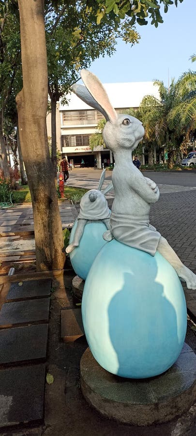 Monumen, Rabbits, Funs, Egg, Animal, Stock Photo - Image of rabbits ...