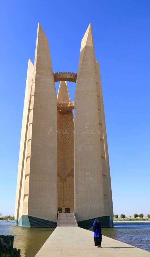 Aswan Dam, Egypt editorial photo. Image of full, egypt - 70636216