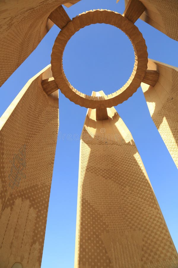 Monument of Aswan dam editorial image. Image of nile - 67951855