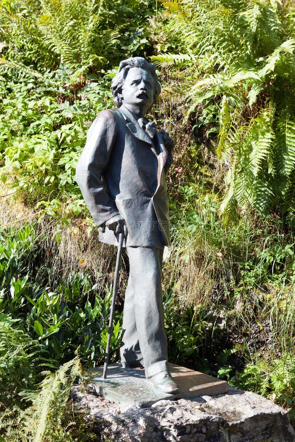 Monument Edvard Grieg Trollkhaugen, Noorwegen Stock Foto - Image of ...