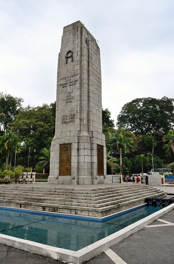 Monument in Independence Square Editorial Photo - Image of history ...