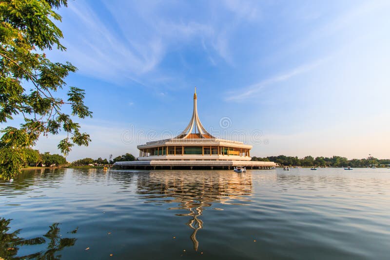 Monument at King Rama IX Park Stock Image - Image of dawning, golden ...