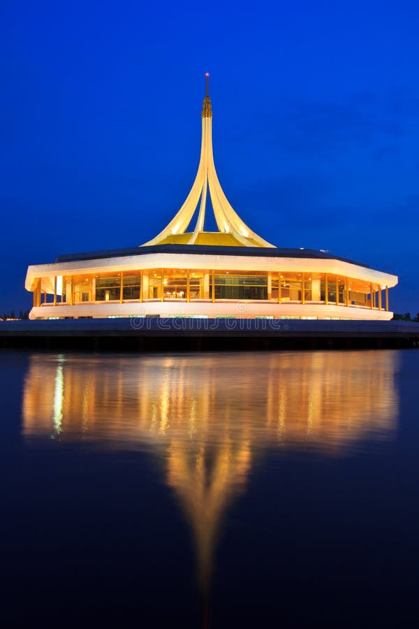 Monument at King Rama IX Park Stock Photo - Image of bright, blue: 43474456