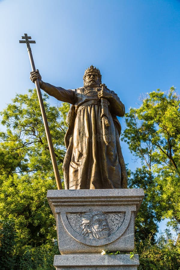 Monument of King Samuil in Sofia Stock Image - Image of bulgaria, king ...
