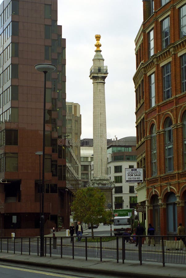 The Monument, London, England Editorial Photography - Image of romantic ...