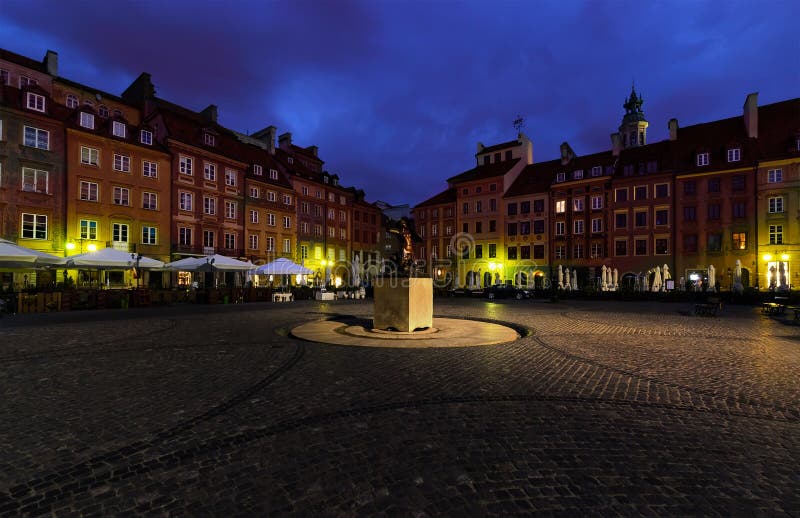 Monument in the Main Square of Warsaw Stock Image - Image of europe ...