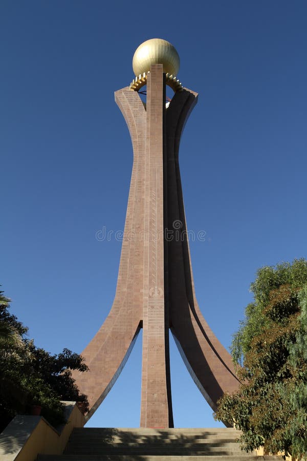 Monument of Mekele in Ethiopia Editorial Photography - Image of statue ...