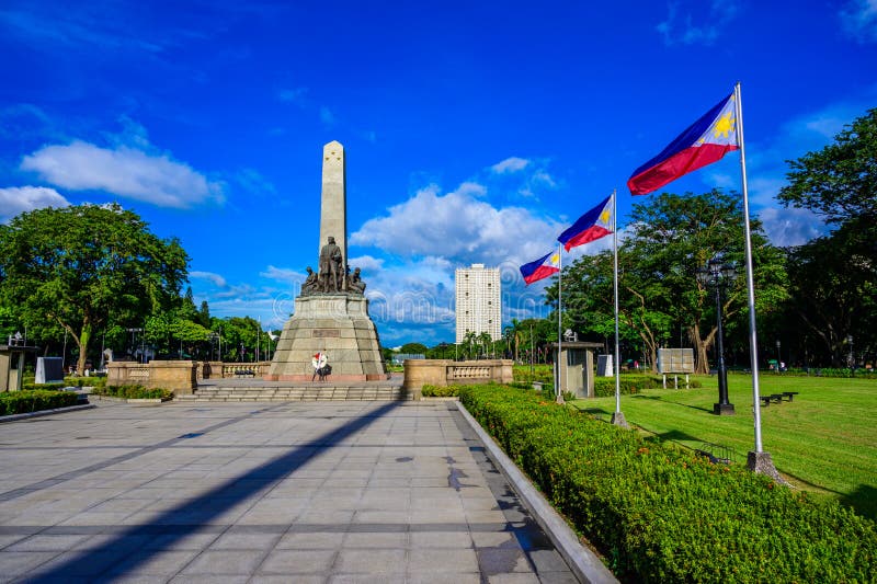 Monument in Memory of Jose Rizal in Rizal Park in Metro Manila ...