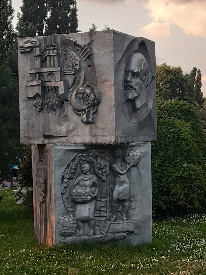 Monument N Moscow. Soviet-era Abstraction. Image of Life in the Soviet ...