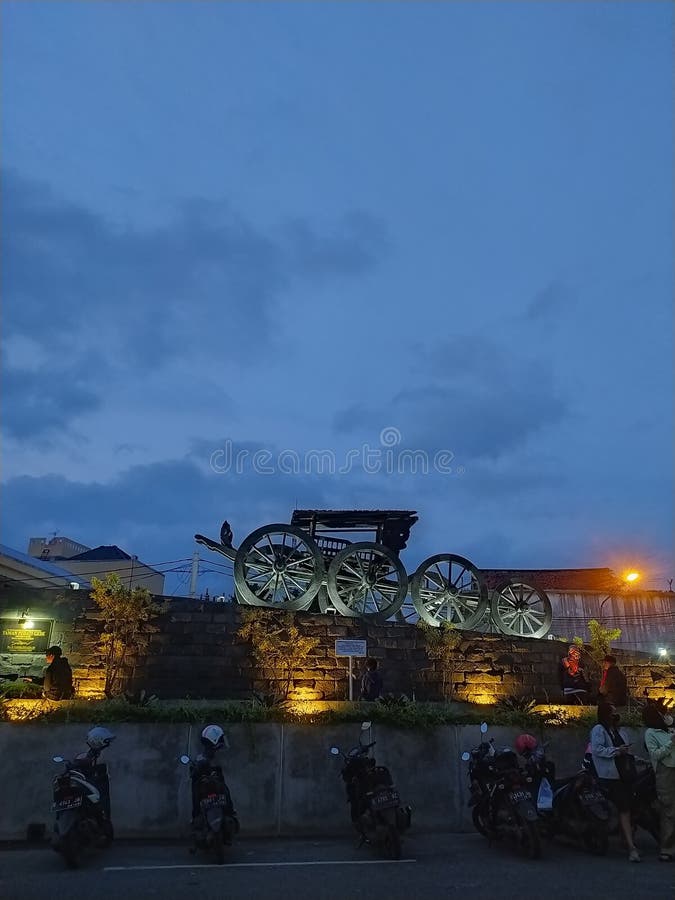 A Monument To the Carts of Ancient Royal Vehicles Editorial Photo ...