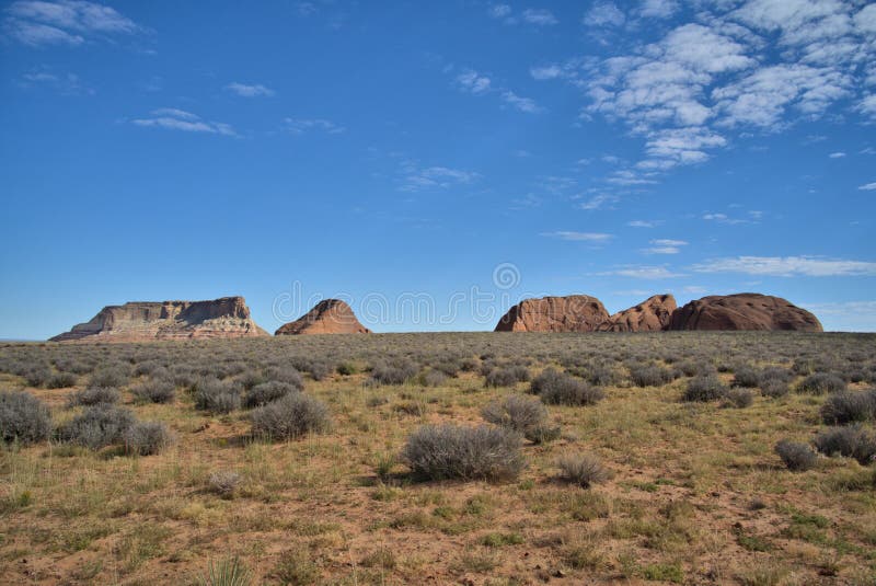 Monument Valley Experiences a Desert Climate with Cold Winters and Hot ...