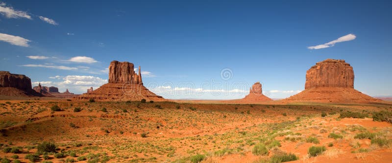 Monument Valley stock photo. Image of felsstrukt, bush - 68499516
