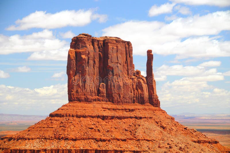 Monument Valley III stock photo. Image of magenta, cliff - 26212168