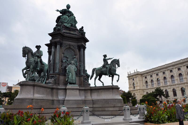 Monument in Vienna editorial photography. Image of vienna - 114888137