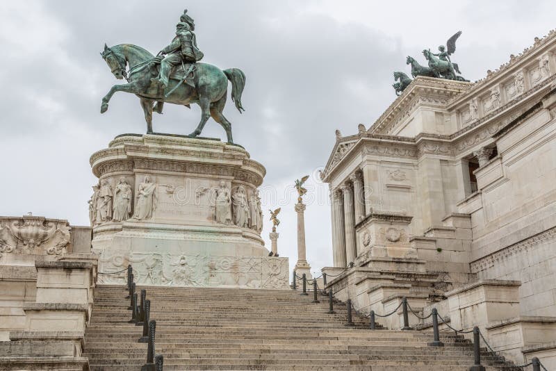 Monument Von Vittorio Emanuele II, Rom Stockfoto - Bild von vaterland ...