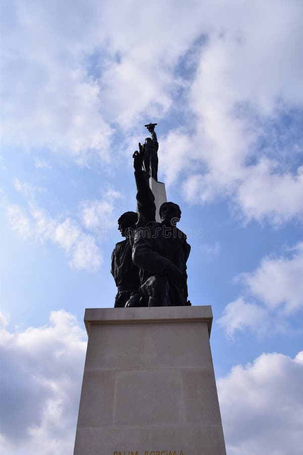 Monumental editorial image. Image of surface, army, life - 88337055