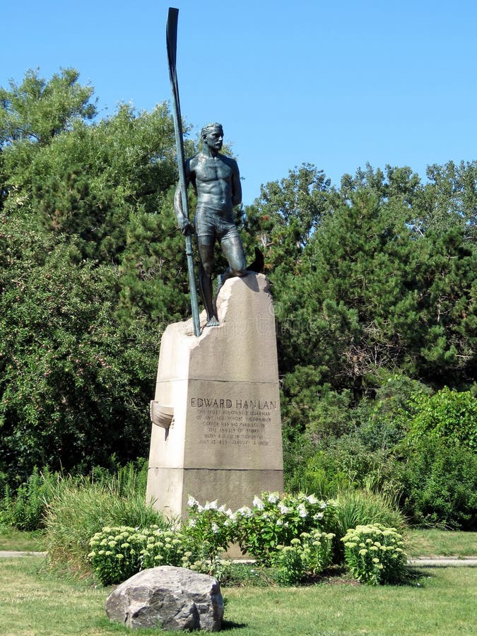 Monumento 2016 De Edward Hanlan Del Lago Toronto Imagen de archivo ...