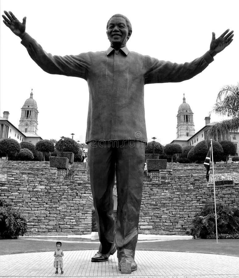 Monumento De Nelson Mandela Foto de archivo editorial - Imagen de ...