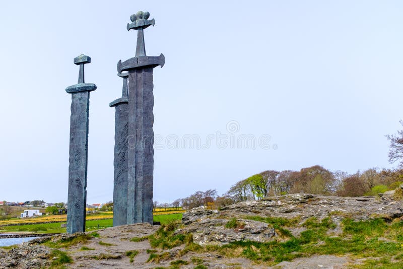 Monumento Del Fjell De Sverd I Hafrsfjord Stavanger Condado De Rogaland ...